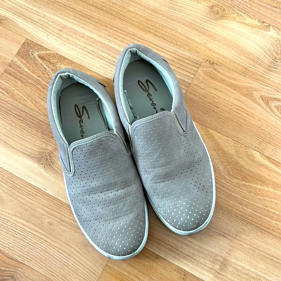 Seven7 | Shoes | Seven7 Slipon Womens Shoes | Poshmark